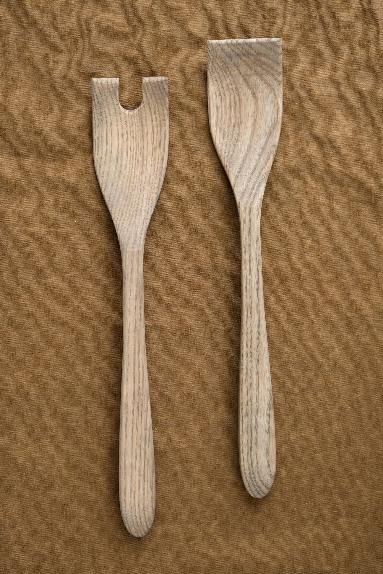 Farmhouse Pottery Crafted Salad Servers in Grey – Cedar & Hyde Mercantile
