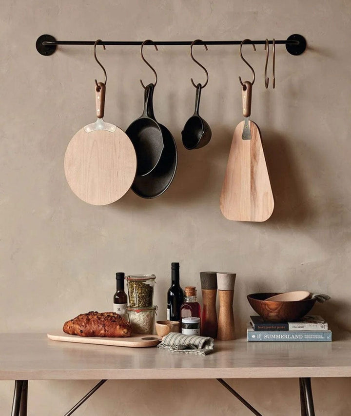Lostine Fairmount Wide Oval Mirror – Cedar & Hyde Mercantile