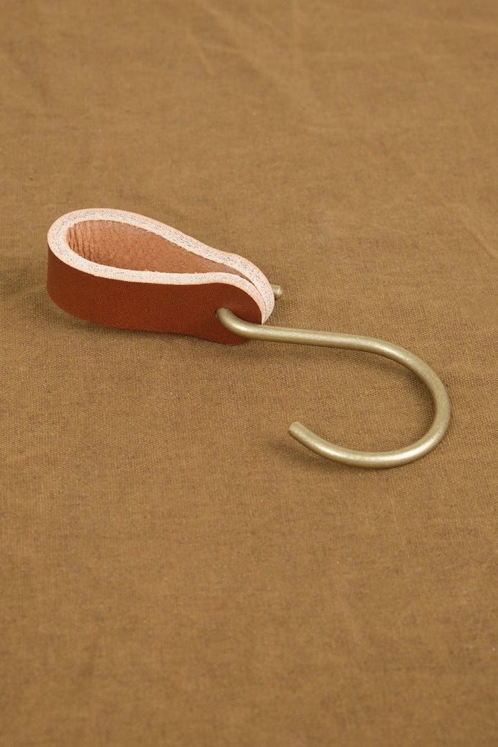 Lostine Ludlow Leather Hooks – Cedar & Hyde Mercantile