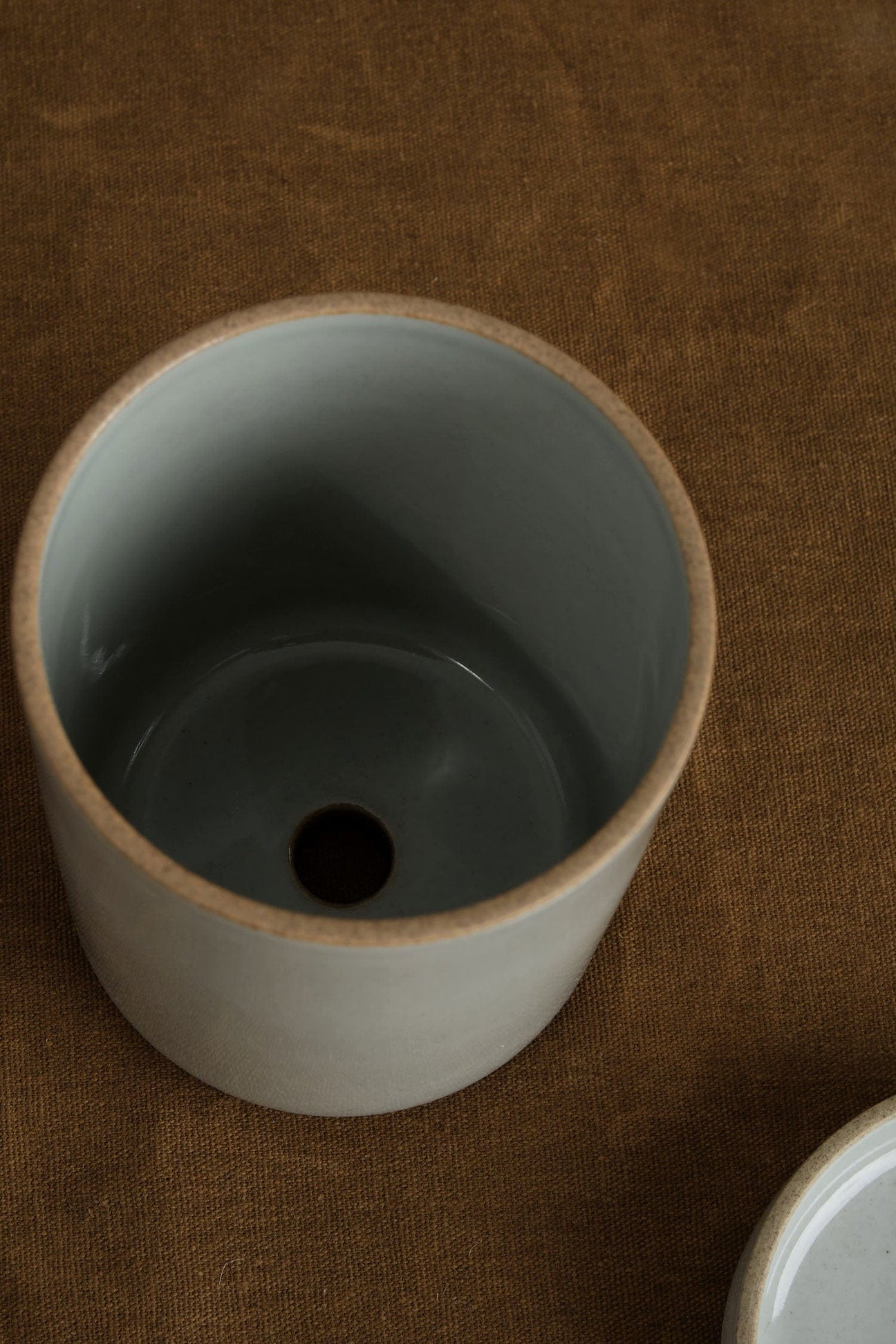 Hasami Porcelain Small Planter – Cedar & Hyde Mercantile